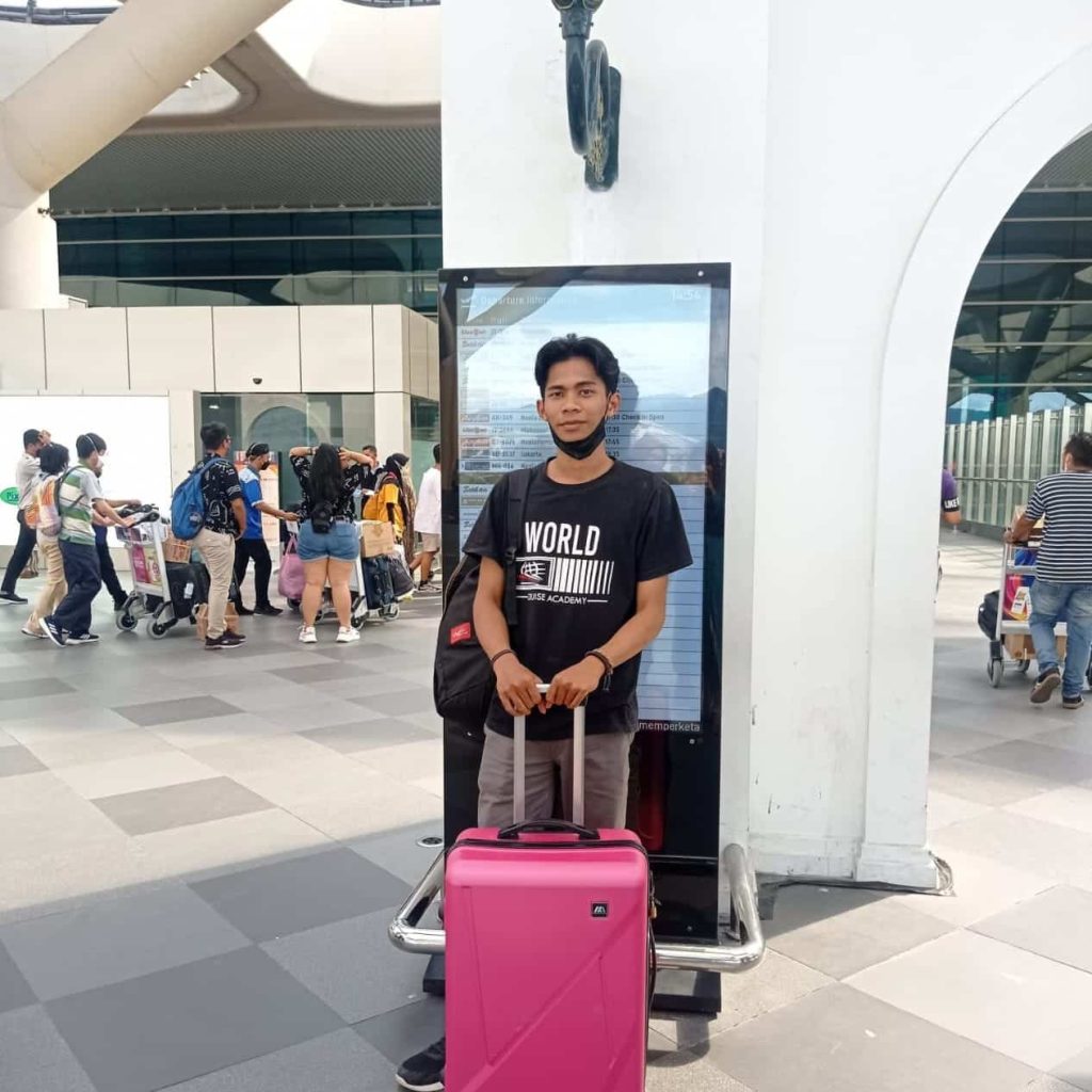 CTI GROUP CAREER - WORLD CRUISE ACADEMY